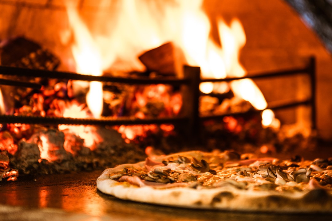 Pink Crow - Welcome PEI